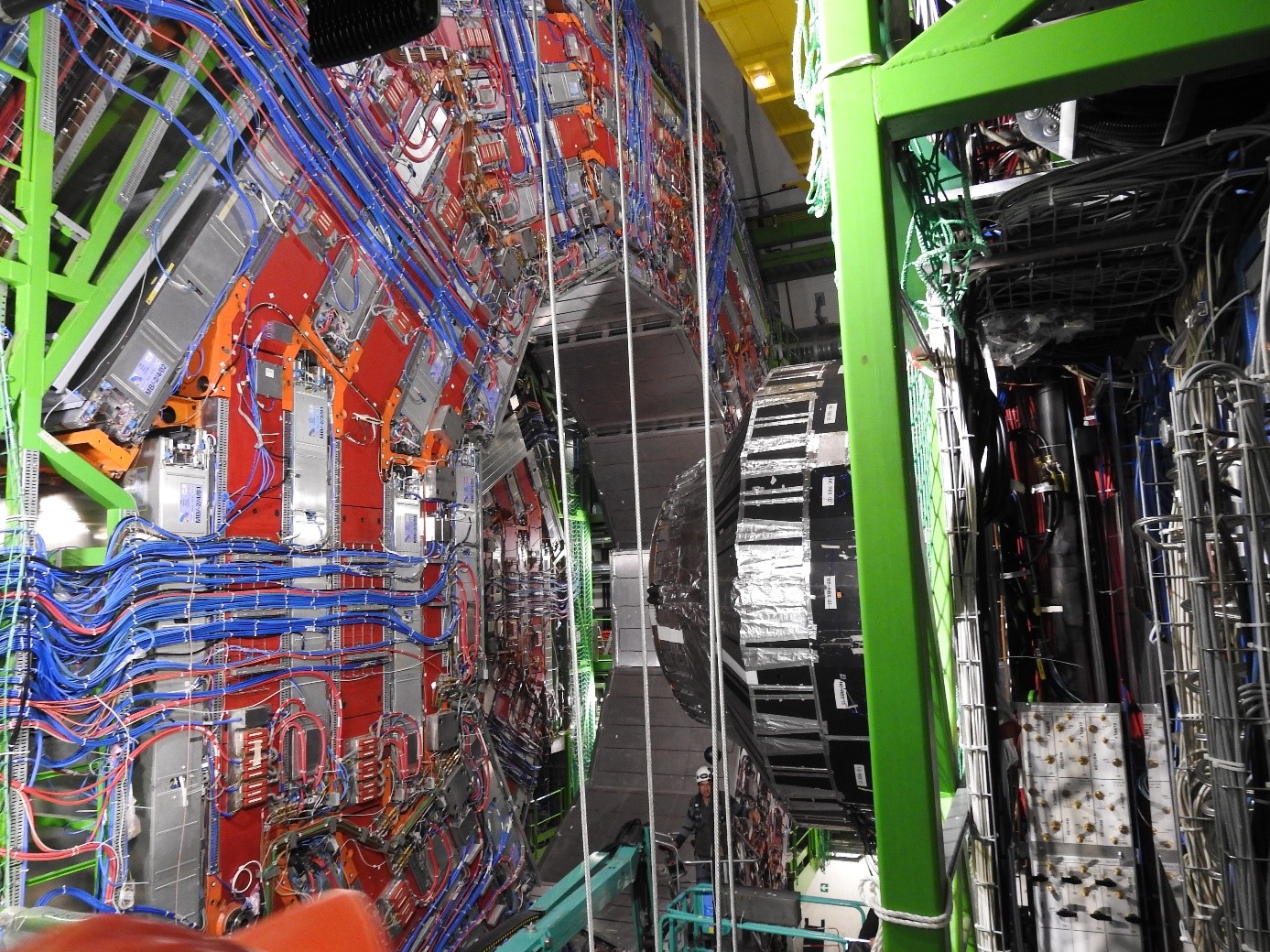 Delegation österreichischer Schüler*innen am CERN in Genf – G11